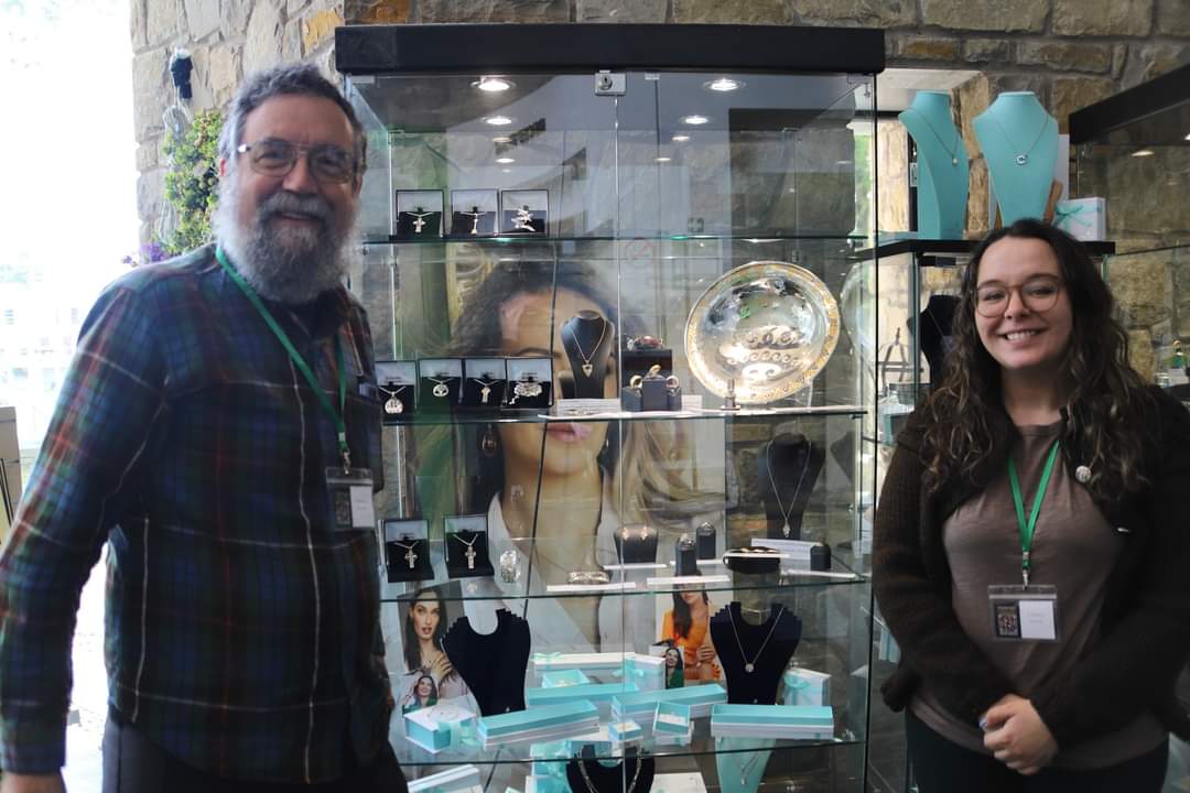 Sydney Gallo Graduates Jewelry Apprenticeship | Walker Metalsmiths ...